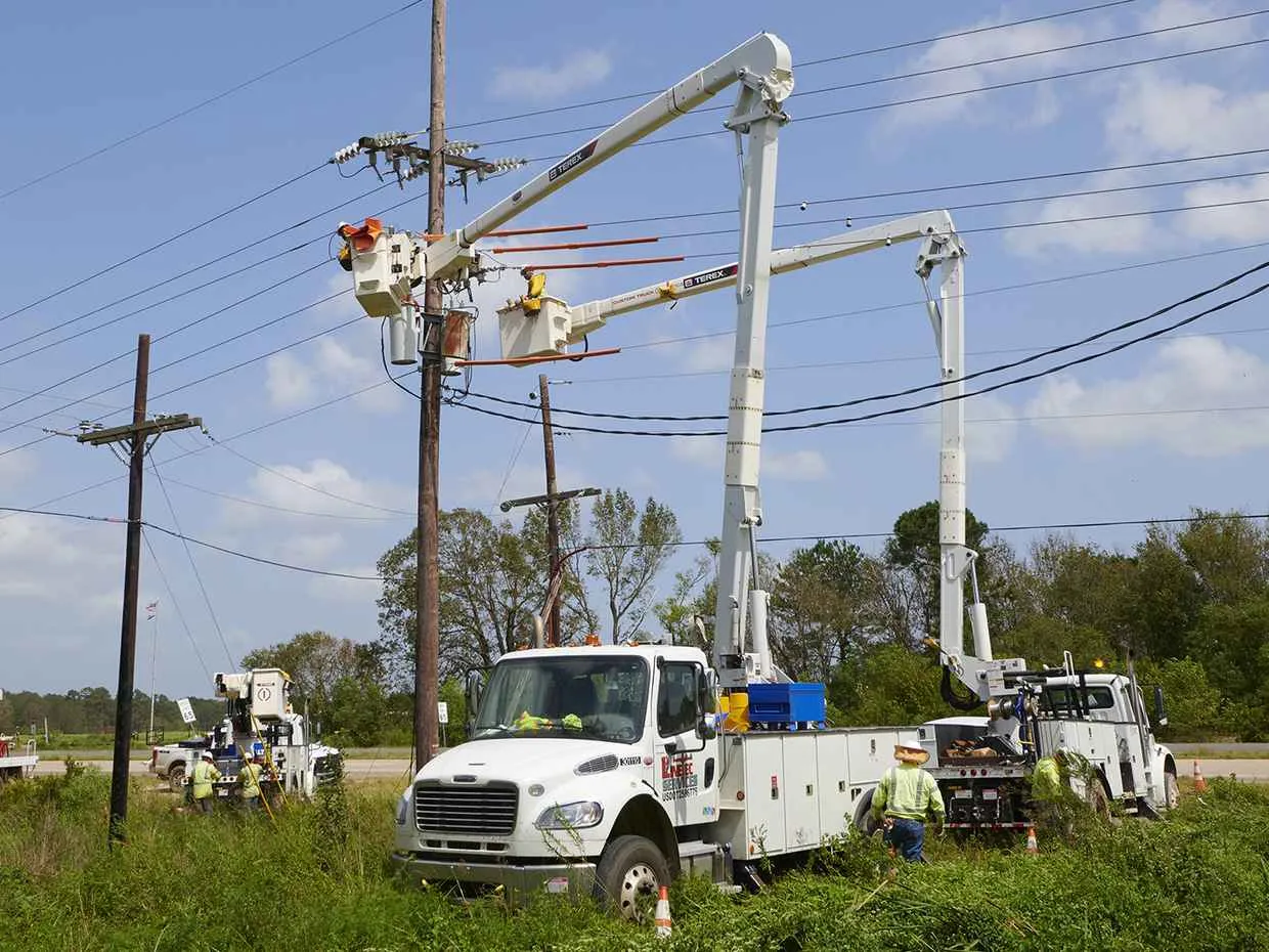 Linetec Services: Electric Infratructure and Storm Restoration Services ...